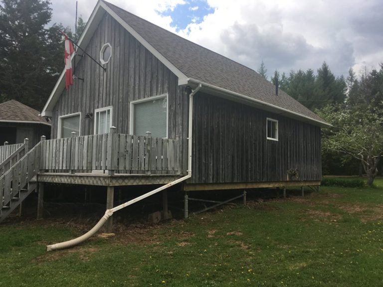 Cabin On Piles - Screw Piles Victoria | Commercial Postech | Vancouver ...